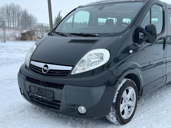 Melns Opel Vivaro 2008 Kėdainiai, ar dzinēja tilpumu 2.46 L un nobraukumu 305 tūkst. km par 7300 €, foto 8 vietnē AUTOMOTO.COM.LV