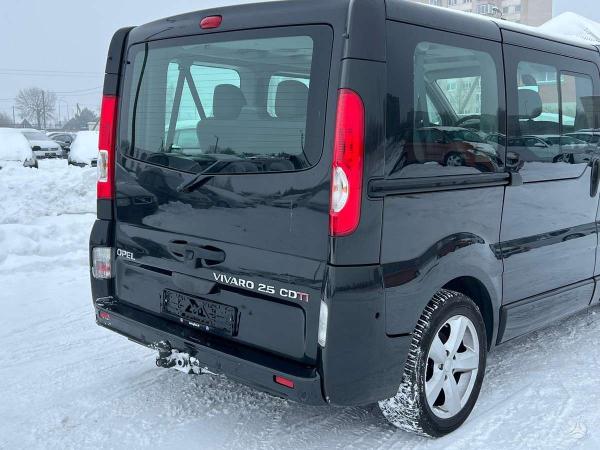 Melns Opel Vivaro 2008 Kėdainiai, ar dzinēja tilpumu 2.46 L un nobraukumu 305 tūkst. km par 7300 €, foto 10 vietnē AUTOMOTO.COM.LV