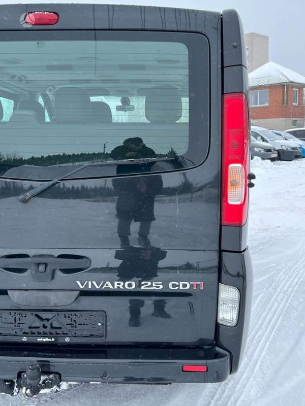Melns Opel Vivaro 2008 Kėdainiai, ar dzinēja tilpumu 2.46 L un nobraukumu 305 tūkst. km par 7300 €, foto 11 vietnē AUTOMOTO.COM.LV