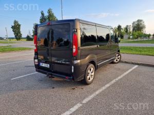 Melns Opel Vivaro 2009 Rīga, ar dzinēja tilpumu 2.50 L un nobraukumu 516 tūkst. km par 3400 €, foto 6 vietnē AUTOMOTO.COM.LV