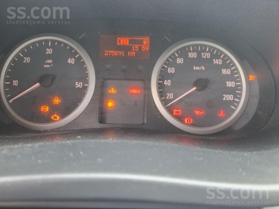 Black Opel Vivaro 2010 in Riga, with an engine capacity of 2.00 L and mileage of 276 thousand km for 3000 €, photo 8 on AUTOMOTO.COM.LV