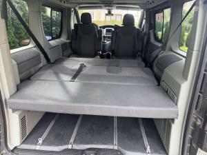 Melns Opel Vivaro 2011 Šauļi, ar dzinēja tilpumu 2.50 L un nobraukumu 201 tūkst. km par 10450 €, foto 22 vietnē AUTOMOTO.COM.LV