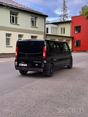 Melns Opel Vivaro 2014 Cēsis, ar dzinēja tilpumu 2.00 L un nobraukumu 170 tūkst. km par 3995 €, foto 5 vietnē AUTOMOTO.COM.LV
