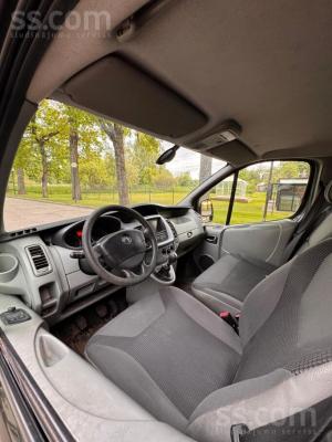 Melns Opel Vivaro 2014 Cēsis, ar dzinēja tilpumu 2.00 L un nobraukumu 170 tūkst. km par 3995 €, foto 10 vietnē AUTOMOTO.COM.LV