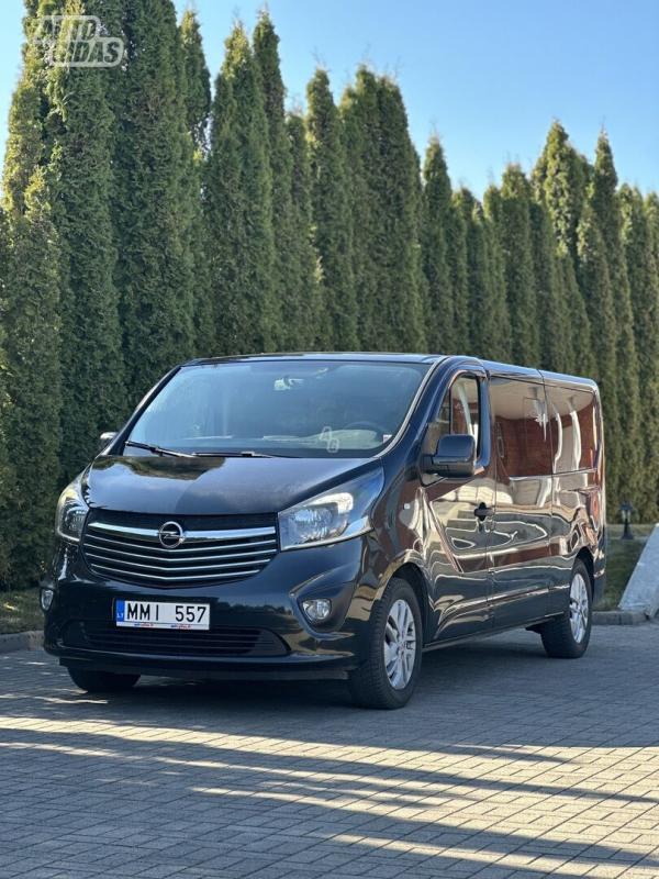 Black Opel Vivaro 2016 in Vilnius, with an engine capacity of 1.60 L and mileage of 352 thousand km for 11200 €, photo 1 on AUTOMOTO.COM.LV