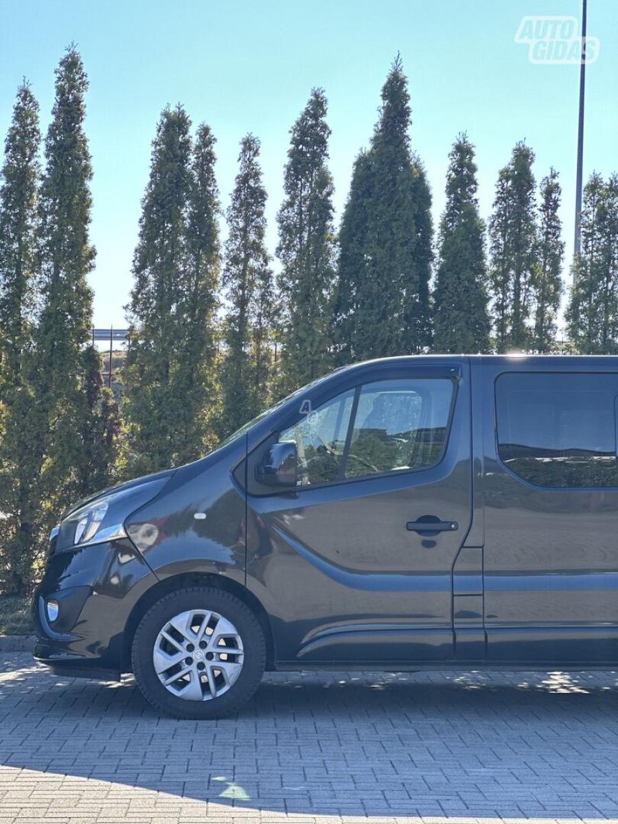 Melns Opel Vivaro 2016 Viļņa, ar dzinēja tilpumu 1.60 L un nobraukumu 352 tūkst. km par 11200 €, foto 10 vietnē AUTOMOTO.COM.LV