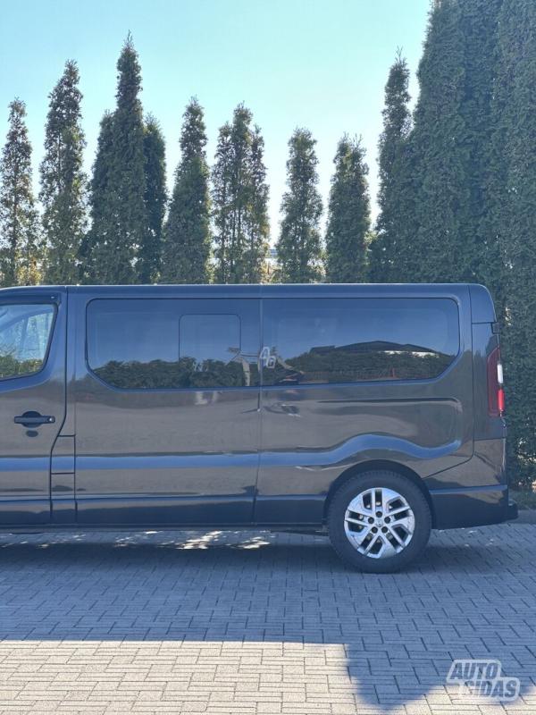 Black Opel Vivaro 2016 in Vilnius, with an engine capacity of 1.60 L and mileage of 352 thousand km for 11200 €, photo 10 on AUTOMOTO.COM.LV