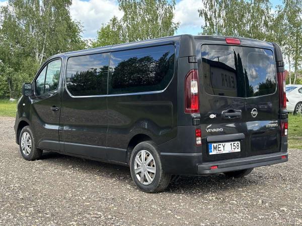 Melns Opel Vivaro 2017 Ukmergė, ar dzinēja tilpumu 1.60 L un nobraukumu 330 tūkst. km par 6400 €, foto 5 vietnē AUTOMOTO.COM.LV