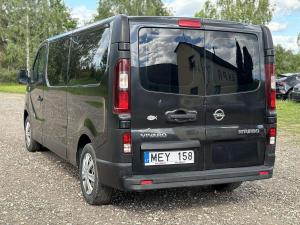 Black Opel Vivaro 2017 in Ukmerge, with an engine capacity of 1.60 L and mileage of 330 thousand km for 6400 €, photo 7 on AUTOMOTO.COM.LV