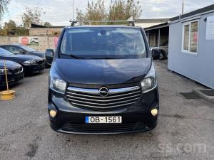 Black Opel Vivaro 2017 in Daugavpils, with an engine capacity of 1.60 L and mileage of 0 thousand km for 8300 €, photo 3 on AUTOMOTO.COM.LV
