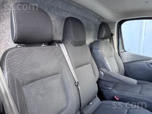 Black Opel Vivaro 2017 in Daugavpils, with an engine capacity of 1.60 L and mileage of 0 thousand km for 8300 €, photo 13 on AUTOMOTO.COM.LV