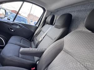 Black Opel Vivaro 2017 in Daugavpils, with an engine capacity of 1.60 L and mileage of 0 thousand km for 8300 €, photo 14 on AUTOMOTO.COM.LV