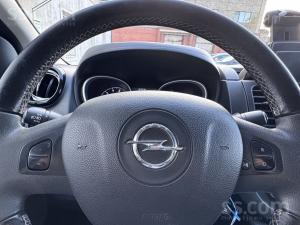 Black Opel Vivaro 2017 in Daugavpils, with an engine capacity of 1.60 L and mileage of 0 thousand km for 8300 €, photo 16 on AUTOMOTO.COM.LV