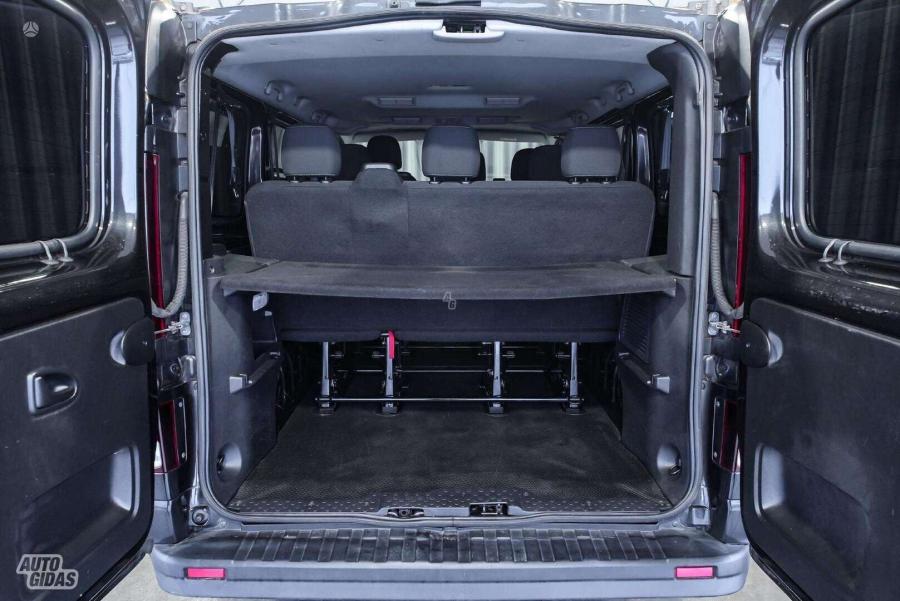 Black Opel Vivaro 2018 in Marijampole, with an engine capacity of 1.60 L and mileage of 164 thousand km for 12750 €, photo 11 on AUTOMOTO.COM.LV