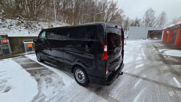 Black Opel Vivaro 2019 in Vilnius, with an engine capacity of 1.60 L and mileage of 210 thousand km for 18500 €, photo 11 on AUTOMOTO.COM.LV
