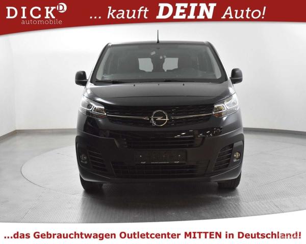 Black Opel Vivaro 2020 in Kaunas, with an engine capacity of 2.00 L and mileage of 46 thousand km for 29501 €, photo 3 on AUTOMOTO.COM.LV