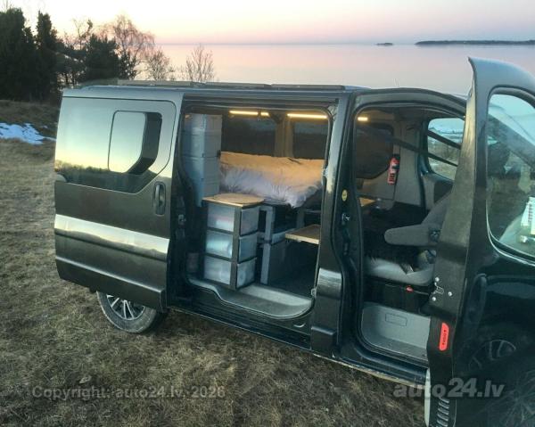 Melns Opel Vivaro 2007 Tallina, ar dzinēja tilpumu 2.00 L un nobraukumu 292 tūkst. km par 10400 €, foto 8 vietnē AUTOMOTO.COM.LV
