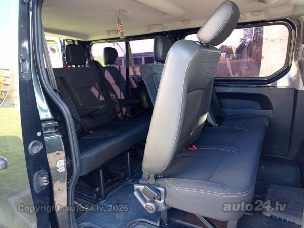 Melns Opel Vivaro 2015 Tallina, ar dzinēja tilpumu 1.60 L un nobraukumu 0 tūkst. km par 8000 €, foto 5 vietnē AUTOMOTO.COM.LV