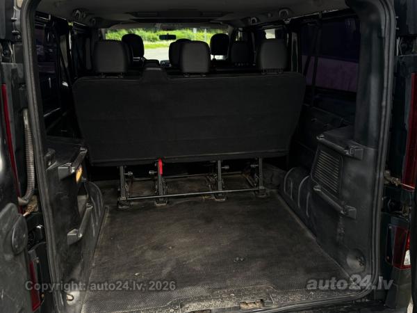 Черный Опель Виваро 2015 в Тарту, объемом двигателя 1.60 л и пробегом 250 тыс. км за 7500 €, фото 10 на AUTOMOTO.COM.LV