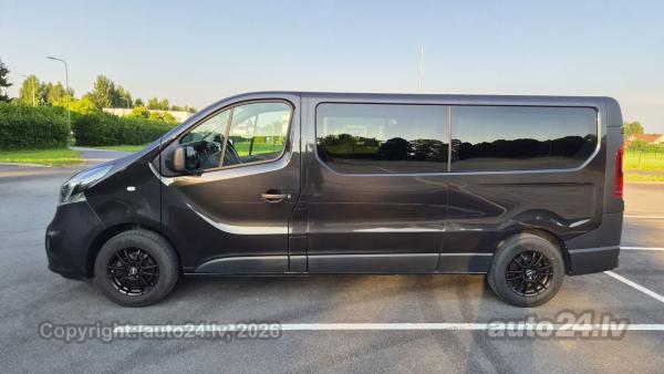Black Opel Vivaro 2016 in Tartu, with an engine capacity of 1.60 L and mileage of 216 thousand km for 13200 €, photo 4 on AUTOMOTO.COM.LV