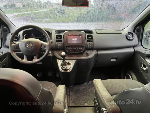 Melns Opel Vivaro 2017 Tallina, ar dzinēja tilpumu 1.60 L un nobraukumu 315 tūkst. km par 14500 €, foto 6 vietnē AUTOMOTO.COM.LV