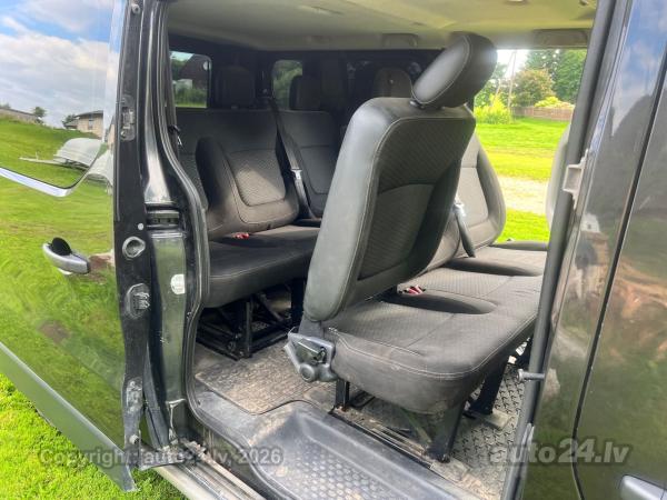 Melns Opel Vivaro 2017 Tallina, ar dzinēja tilpumu 1.60 L un nobraukumu 315 tūkst. km par 14500 €, foto 7 vietnē AUTOMOTO.COM.LV