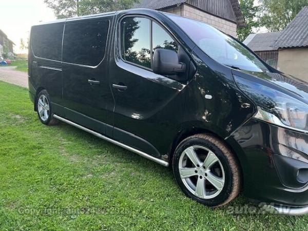 Black Opel Vivaro 2017 in Tallinn, with an engine capacity of 1.60 L and mileage of 315 thousand km for 14500 €, photo 2 on AUTOMOTO.COM.LV