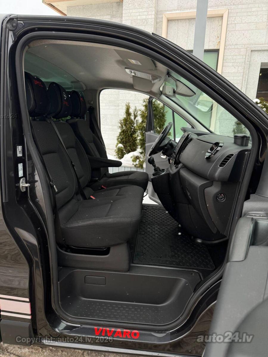 Melns Opel Vivaro 2018 Tallina, ar dzinēja tilpumu 1.60 L un nobraukumu 185 tūkst. km par 14699 €, foto 24 vietnē AUTOMOTO.COM.LV