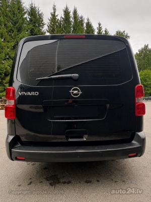 Black Opel Vivaro 2020 in Tallinn, with an engine capacity of 2.00 L and mileage of 209 thousand km for 15000 €, photo 7 on AUTOMOTO.COM.LV
