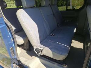 Blue Opel Vivaro 2005 in Panevezys, with an engine capacity of 2.50 L and mileage of 259 thousand km for 4600 €, photo 12 on AUTOMOTO.COM.LV