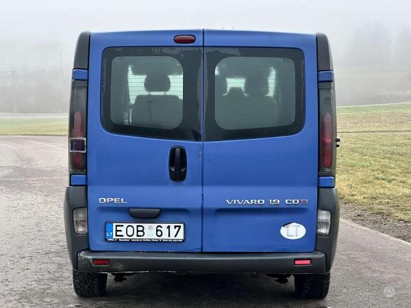 Zils Opel Vivaro 2006 Viļņa, ar dzinēja tilpumu 1.87 L un nobraukumu 299 tūkst. km par 1999 €, foto 7 vietnē AUTOMOTO.COM.LV