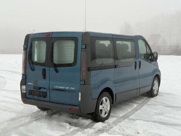 Zils Opel Vivaro 2006 Marijampole, ar dzinēja tilpumu 1.87 L un nobraukumu 358 tūkst. km par 5450 €, foto 6 vietnē AUTOMOTO.COM.LV