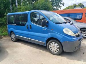 Zils Opel Vivaro 2006 Panevēža, ar dzinēja tilpumu 2.00 L un nobraukumu 310 tūkst. km par 3700 €, foto 4 vietnē AUTOMOTO.COM.LV