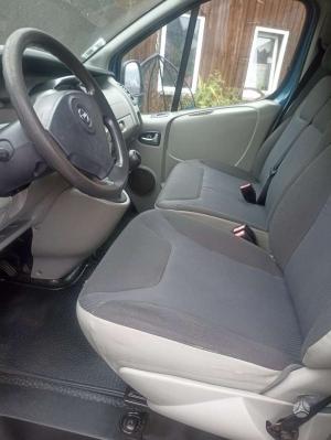 Blue Opel Vivaro 2007 in Kaunas, with an engine capacity of 2.00 L and mileage of 290 thousand km for 4900 €, photo 6 on AUTOMOTO.COM.LV