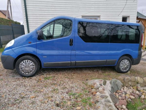 Zils Opel Vivaro 2008 Prienai, ar dzinēja tilpumu 2.00 L un nobraukumu 282 tūkst. km par 8100 €, foto 5 vietnē AUTOMOTO.COM.LV