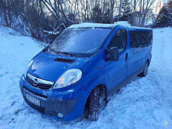 Zils Opel Vivaro 2009 Kauņa, ar dzinēja tilpumu 2.00 L un nobraukumu 380 tūkst. km par 7000 €, foto 1 vietnē AUTOMOTO.COM.LV