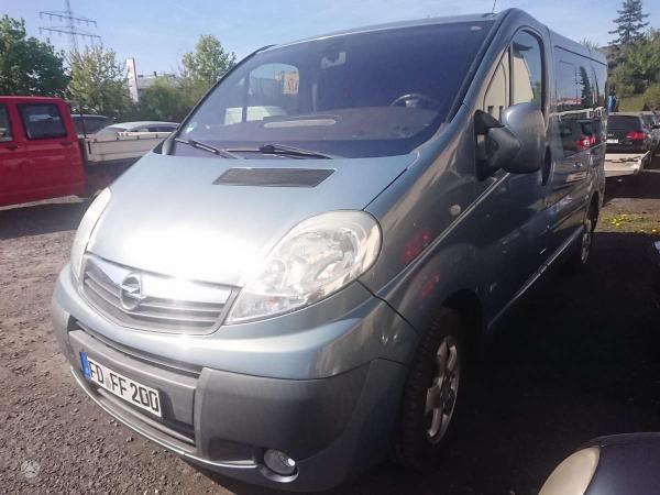 Blue Opel Vivaro 2009 in Marijampole, with an engine capacity of 2.00 L and mileage of 234 thousand km for 6999 €, photo 2 on AUTOMOTO.COM.LV