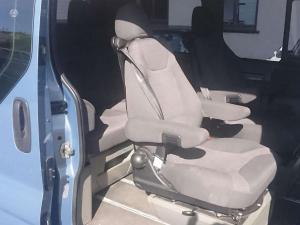 Zils Opel Vivaro 2009 Marijampole, ar dzinēja tilpumu 2.00 L un nobraukumu 234 tūkst. km par 6999 €, foto 6 vietnē AUTOMOTO.COM.LV