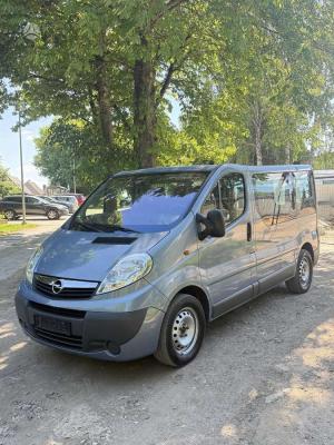 Blue Opel Vivaro 2010 in Siauliai, with an engine capacity of 2.00 L and mileage of 265 thousand km for 6500 €, photo  on AUTOMOTO.COM.LV
