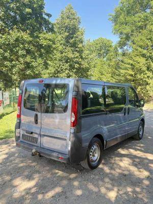 Blue Opel Vivaro 2010 in Siauliai, with an engine capacity of 2.00 L and mileage of 265 thousand km for 6500 €, photo 5 on AUTOMOTO.COM.LV