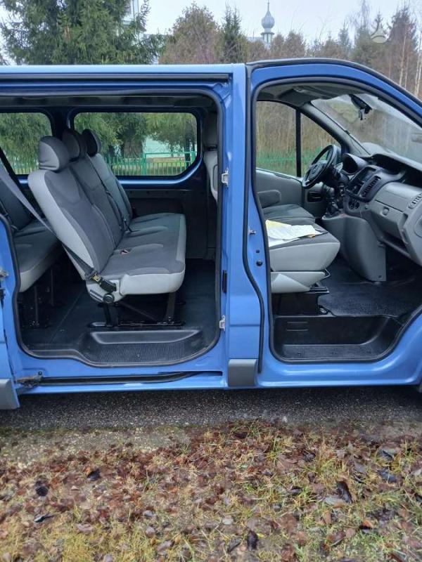 Blue Opel Vivaro 2014 in Utena, with an engine capacity of 2.00 L and mileage of 238 thousand km for 8800 €, photo 6 on AUTOMOTO.COM.LV