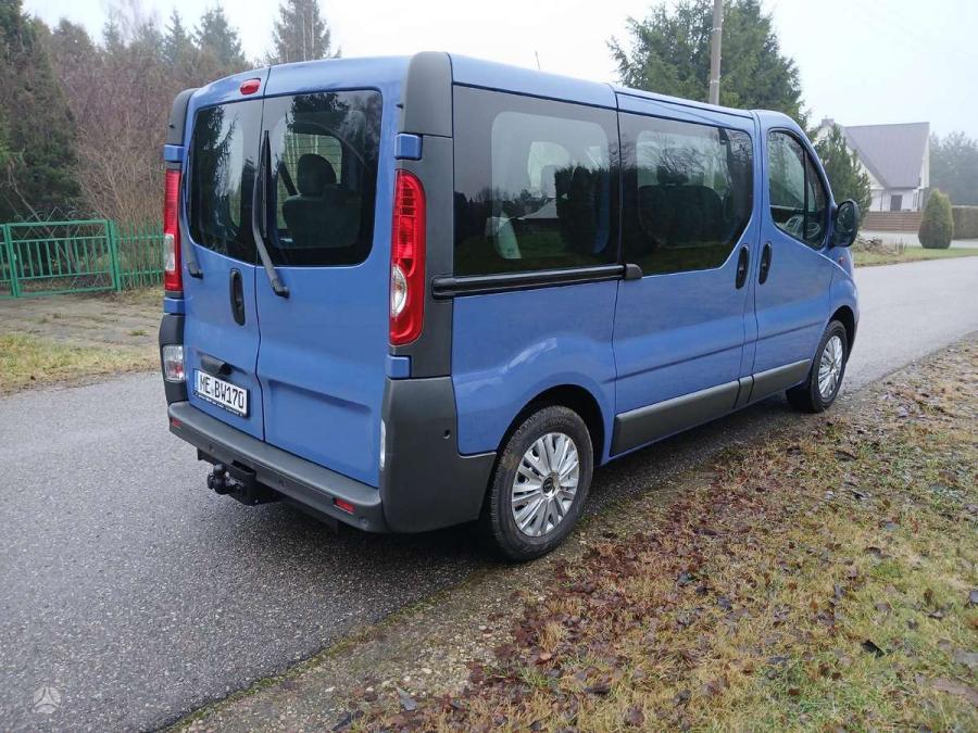 Blue Opel Vivaro 2014 in Utena, with an engine capacity of 2.00 L and mileage of 238 thousand km for 8300 €, photo 14 on AUTOMOTO.COM.LV