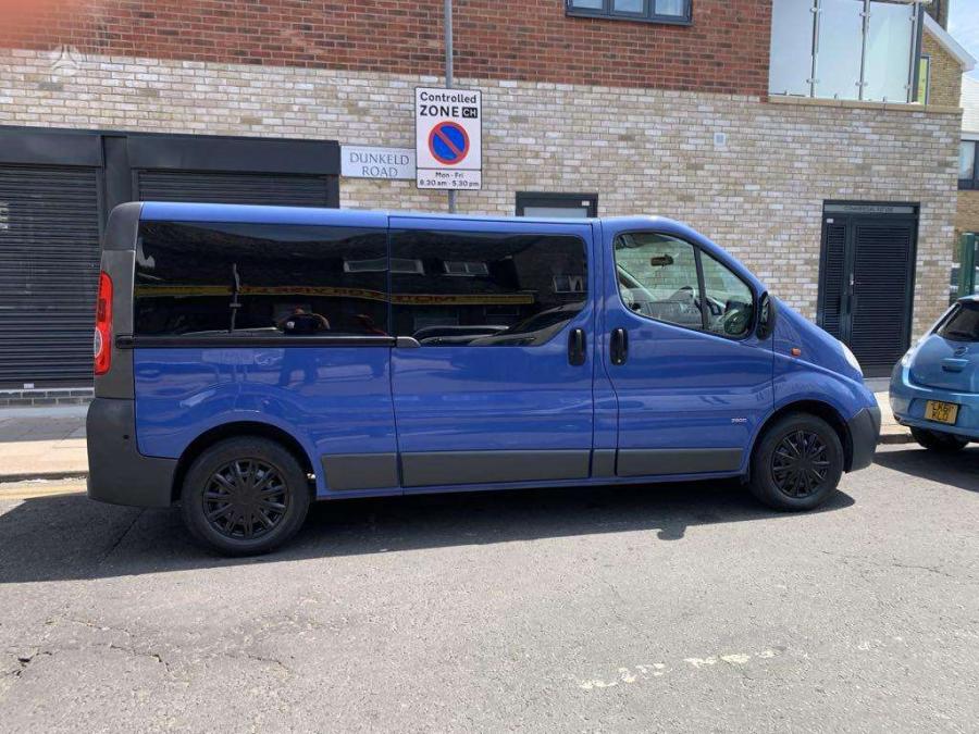 Blue Opel Vivaro 2014 in Raseiniai, with an engine capacity of 2.00 L and mileage of 150 thousand km for 4300 €, photo 2 on AUTOMOTO.COM.LV