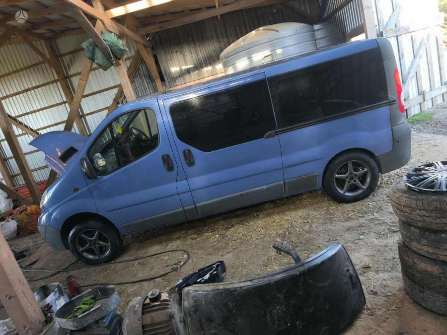 Blue Opel Vivaro 2014 in Raseiniai, with an engine capacity of 2.00 L and mileage of 150 thousand km for 4300 €, photo 4 on AUTOMOTO.COM.LV