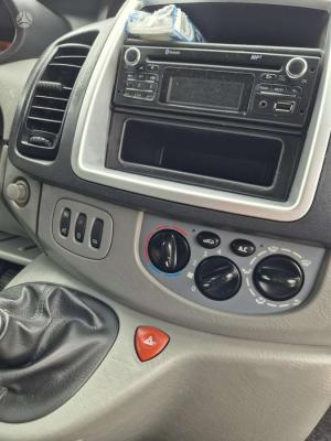 Blue Opel Vivaro 2014 in Mazeikiai, with an engine capacity of 2.00 L and mileage of 430 thousand km for 7650 €, photo 8 on AUTOMOTO.COM.LV