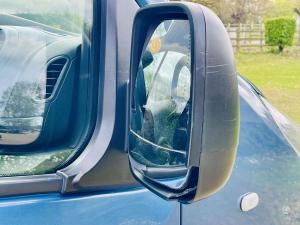 Blue Opel Vivaro 2016 in Raseiniai, with an engine capacity of 1.60 L and mileage of 354 thousand km for 3750 €, photo 25 on AUTOMOTO.COM.LV