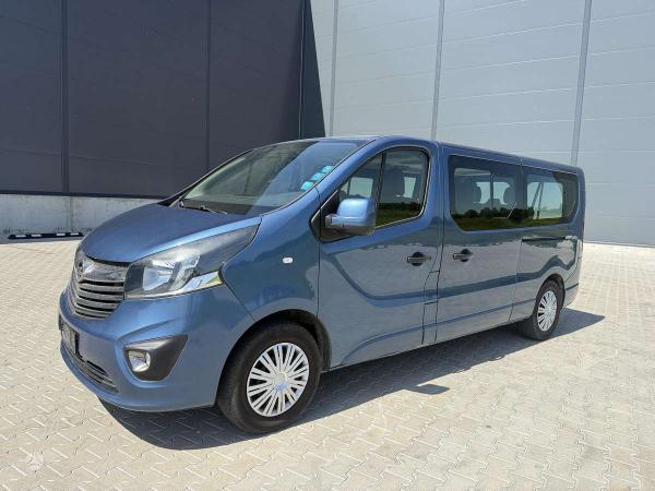Zils Opel Vivaro 2017 Šauļi, ar dzinēja tilpumu 1.60 L un nobraukumu 340 tūkst. km par 9900 €, foto 1 vietnē AUTOMOTO.COM.LV