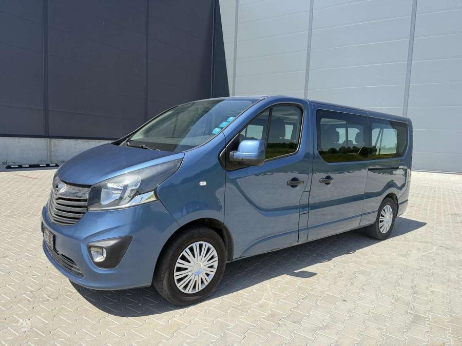 Zils Opel Vivaro 2017 Šauļi, ar dzinēja tilpumu 1.60 L un nobraukumu 340 tūkst. km par 9900 €, foto 1 vietnē AUTOMOTO.COM.LV
