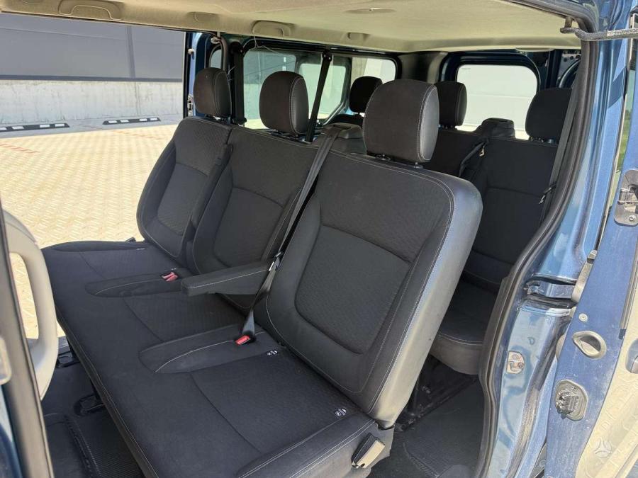 Zils Opel Vivaro 2017 Šauļi, ar dzinēja tilpumu 1.60 L un nobraukumu 340 tūkst. km par 9900 €, foto 17 vietnē AUTOMOTO.COM.LV