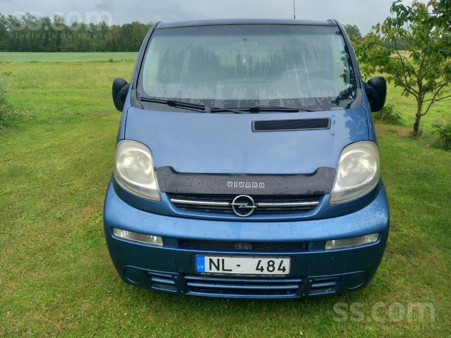 Zils Opel Vivaro 2005 Jēkabpils, ar dzinēja tilpumu 2.50 L un nobraukumu 300 tūkst. km par 5000 €, foto 1 vietnē AUTOMOTO.COM.LV